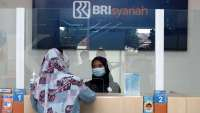 Tiga bank syariah milik BUMN mau merger, siapa yang jadi pemegang saham pengendali? – SES ...